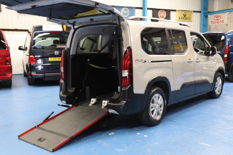 Rifter Auto Petrol wheelchair car LWB - Wheelchair Cars Ltd